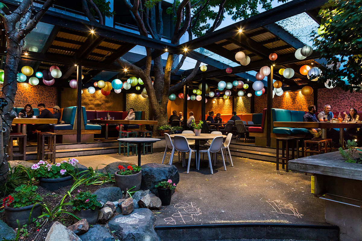 The Southern Cross - Stonegrill NZ